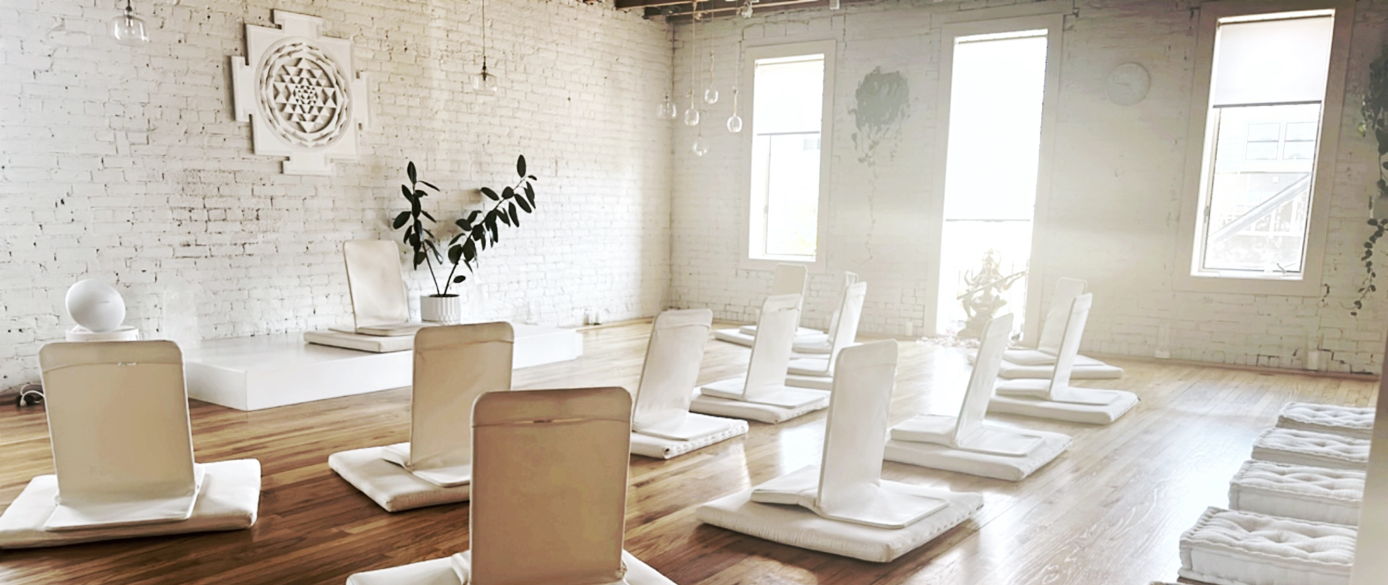 YDM Meditation: Weekday Intro VM Course – Conscious City Guide